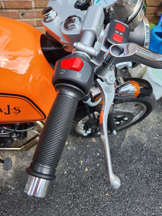 라이트바겐 - AJS 캐드웰 125 2023년식